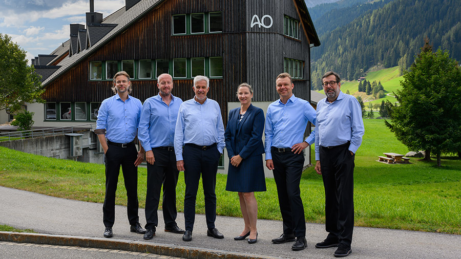 AO Executive Committee