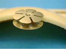 Cranial Flap Tube Clamp with textured surface (line extension)